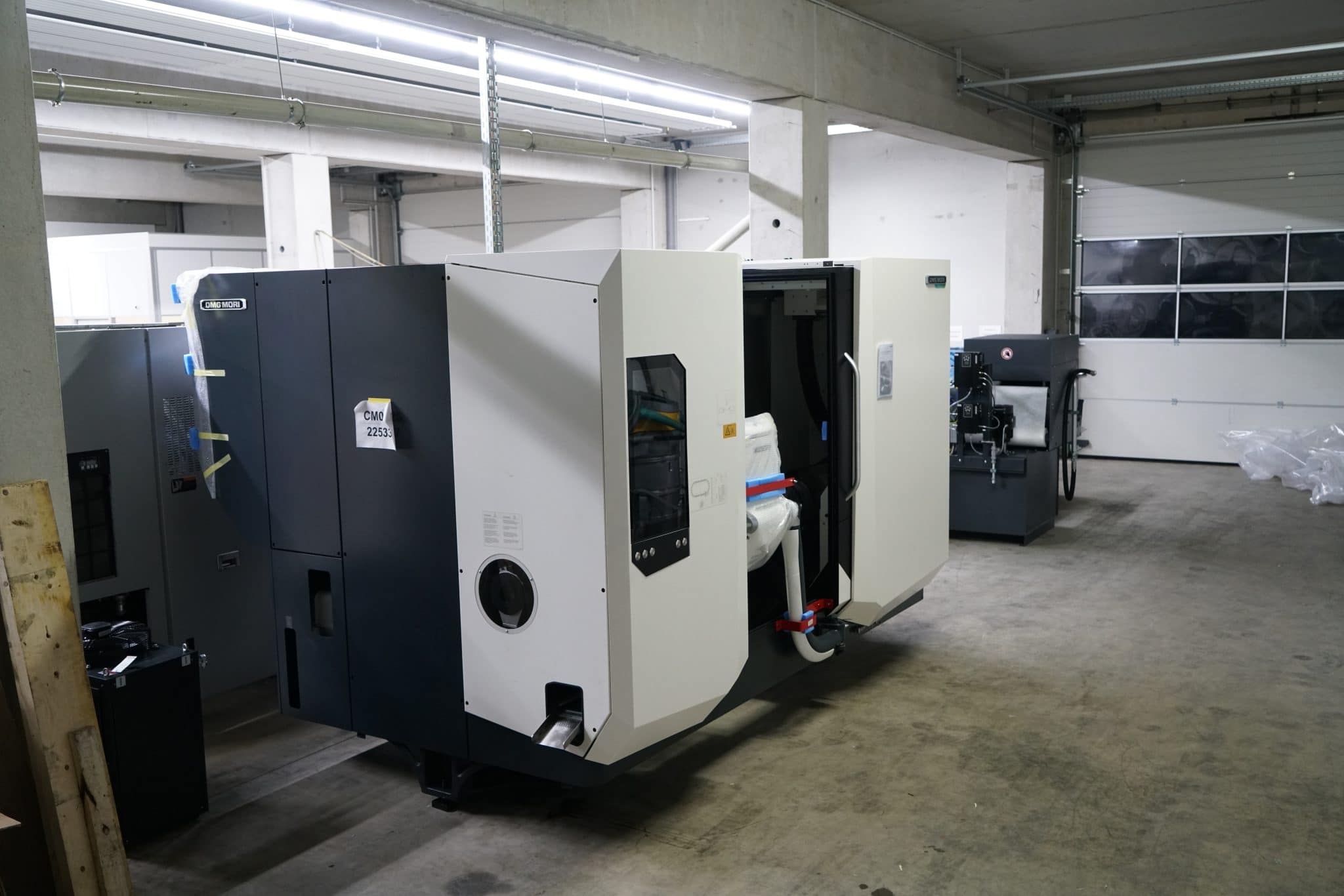 Anlieferung Neue Drehmaschine CLX 450 TC DMG MORI - Zucker ...